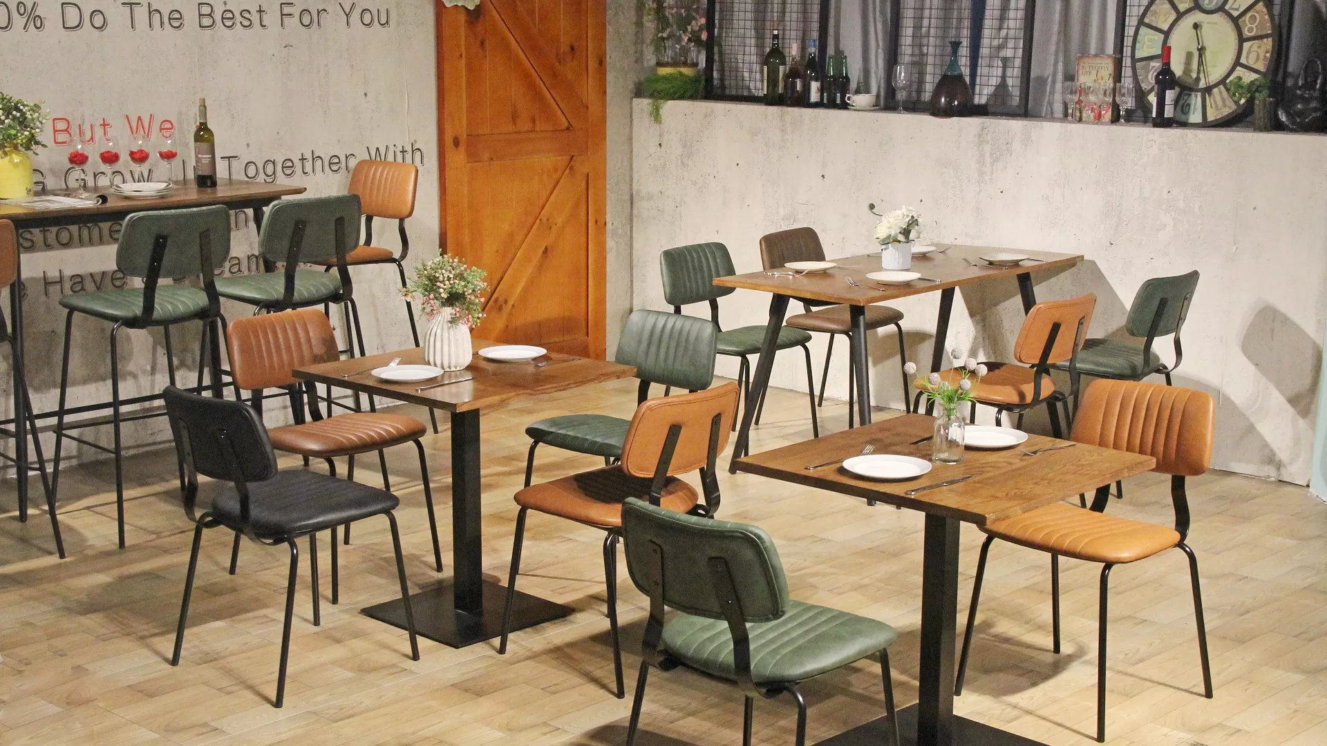A Guide to Choosing Table, Chair, and Furniture Combinations for Chain ...
